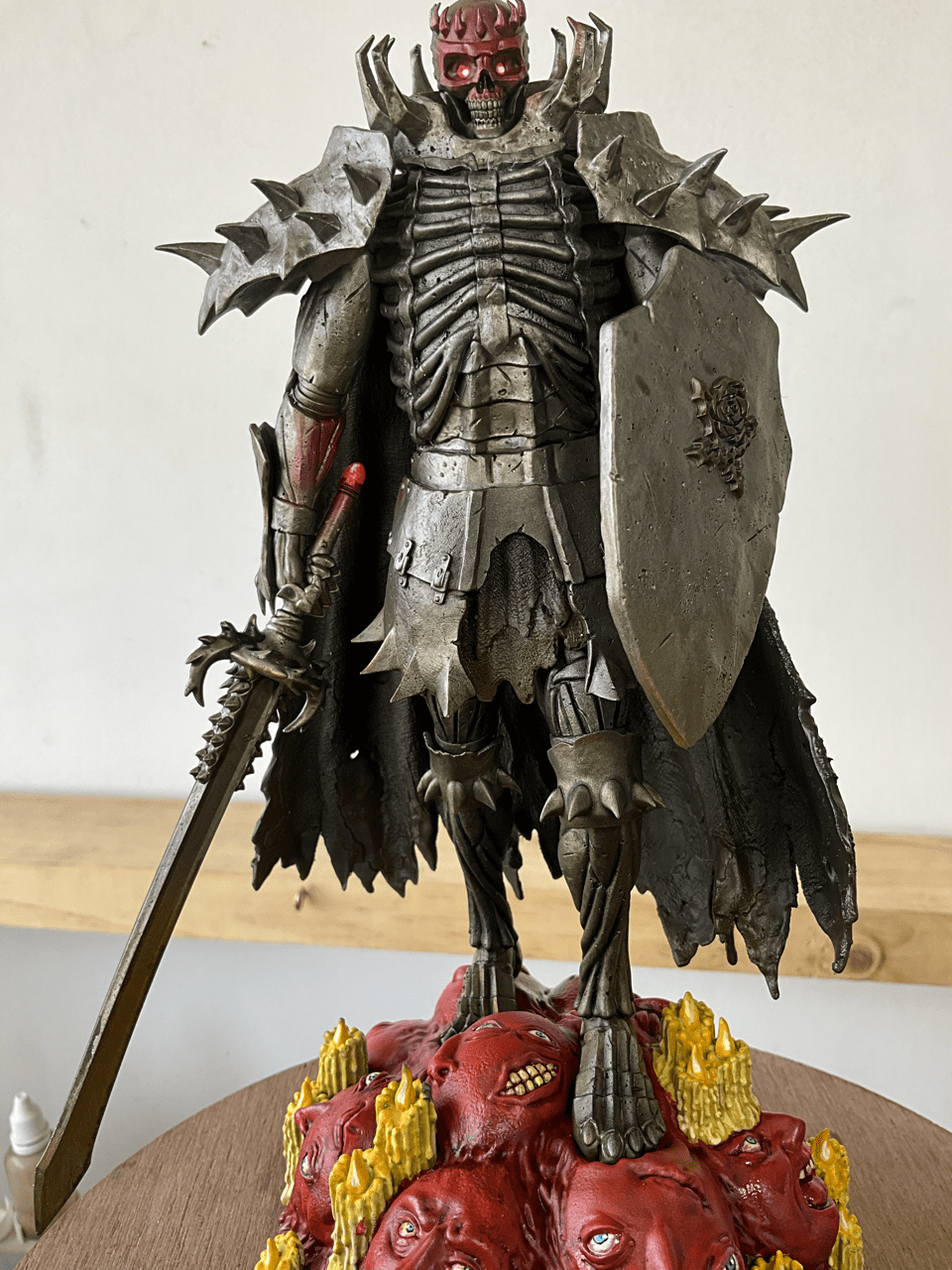 Skull Knight – Don Pipo